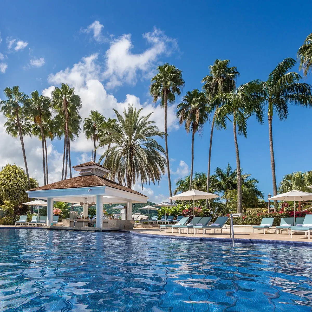 A Realm of Luxury and Comfort | Moon Palace