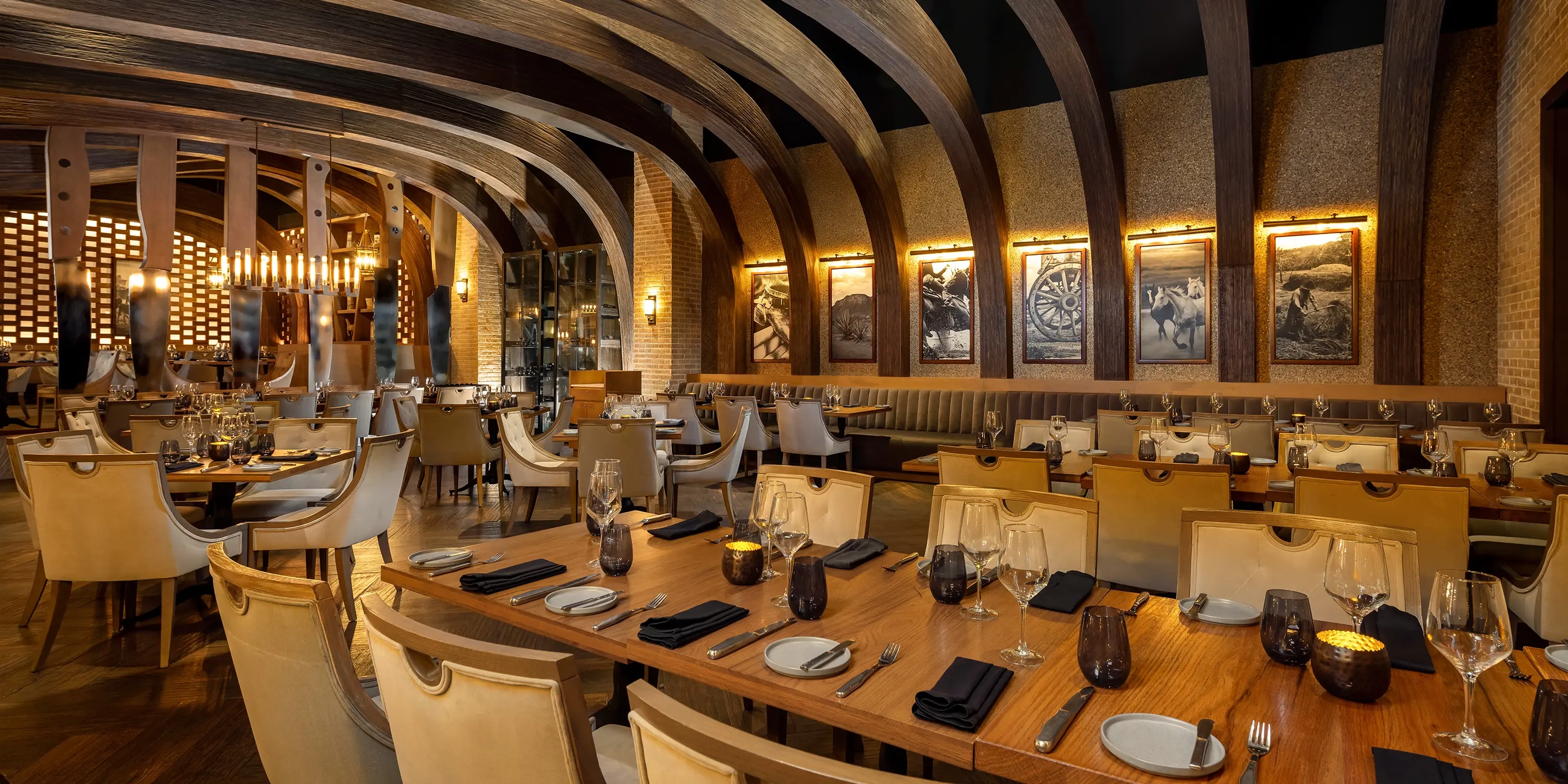 All Inclusive Luxury Dining in the Caribbean | Moon Palace